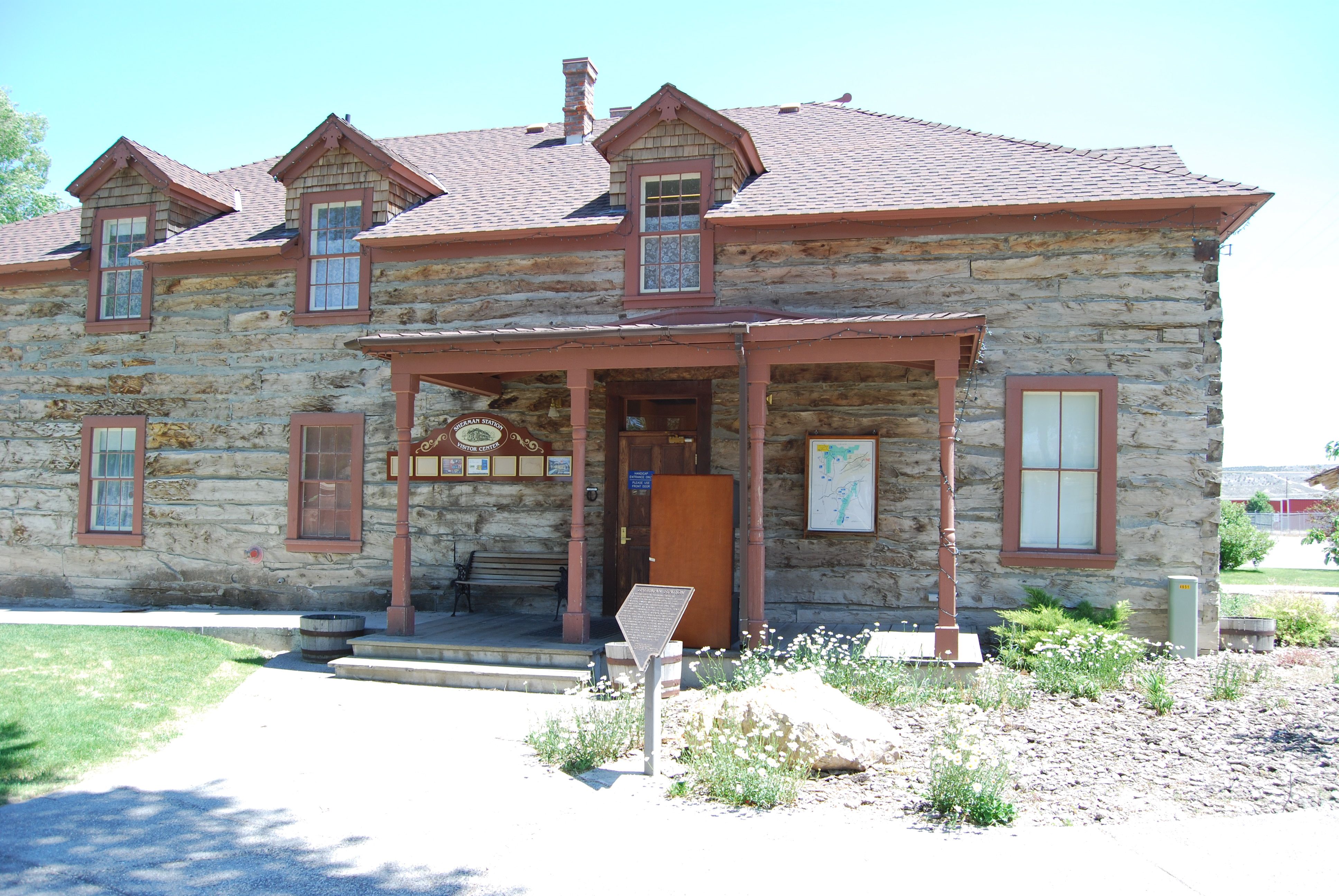 Photo: Sherman Station and Marker