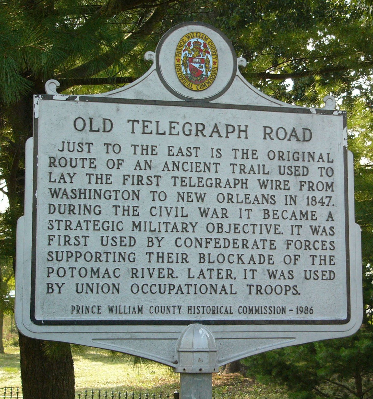 Photo: Old Telegraph Road Marker