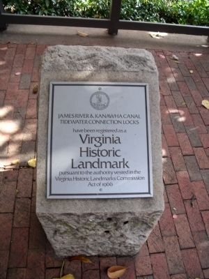 Tidewater Connection Locks Historical Marker