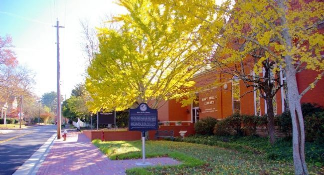 Mary Willis Library Historical Marker