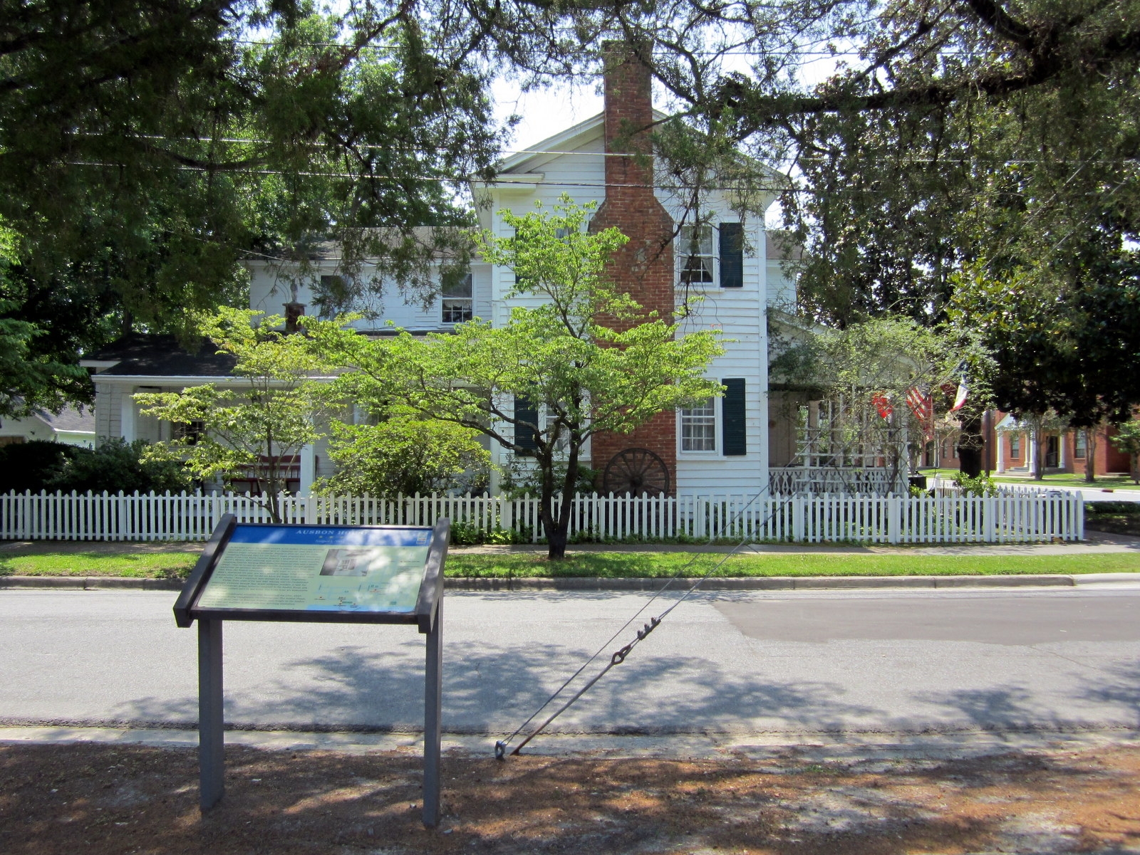 Photo: Ausborn House CWT Marker