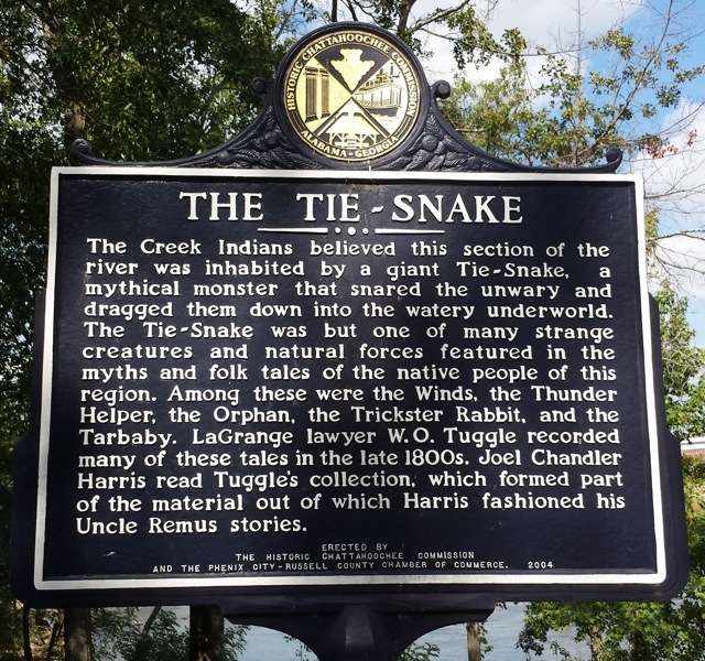 Photo: The Tie-Snake Marker