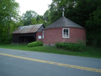 The Round Schoolhouse Historical Marker