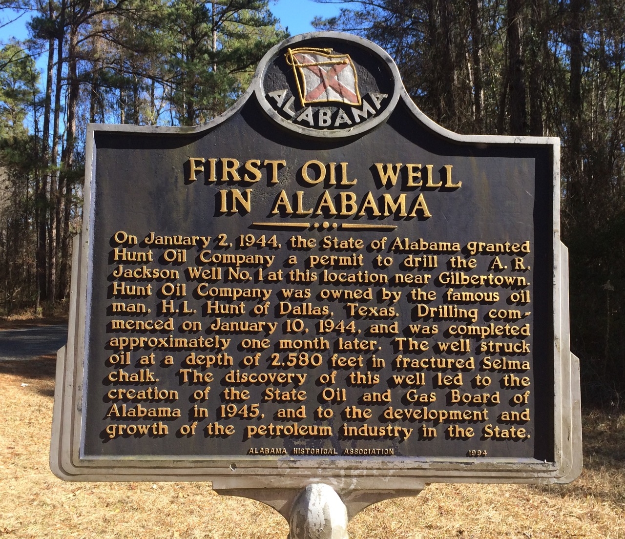 Photo: First Oil Well In Alabama Marker