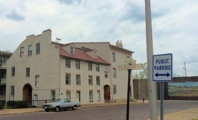 The Lee House Historical Marker
