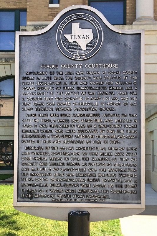 Cooke County Courthouse Historical Marker