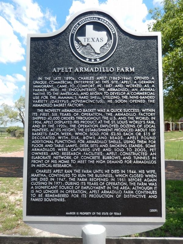 Apelt Armadillo Farm Historical Marker