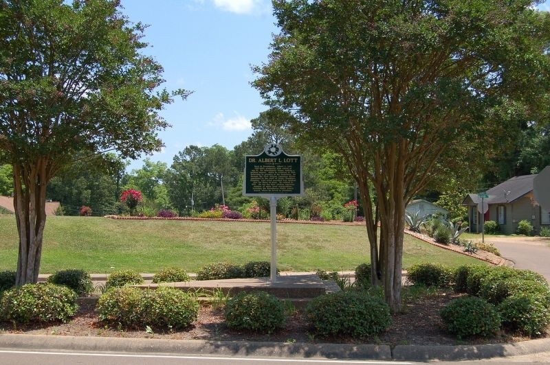 Dr. Albert L. Lott Historical Marker
