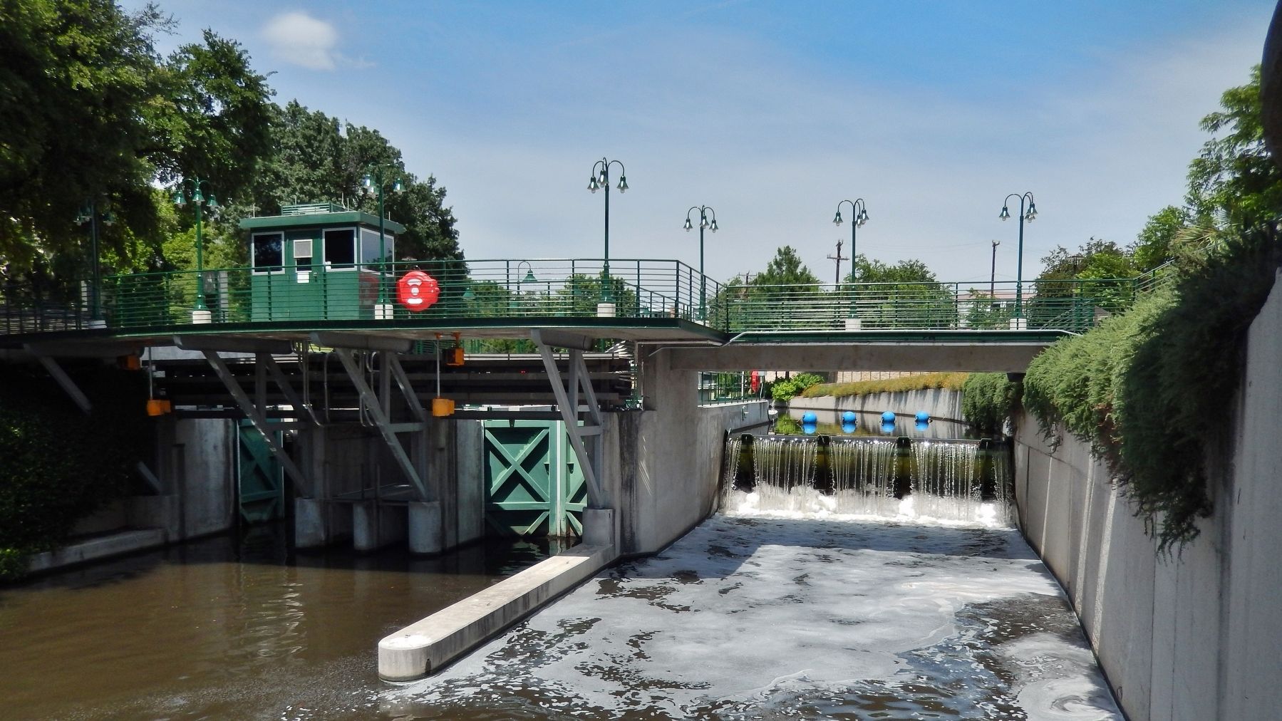 Locks & Dams Historical Marker