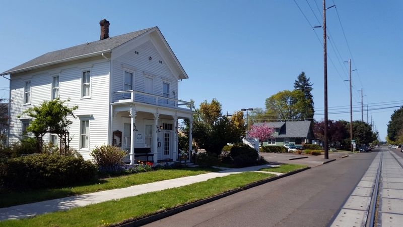 Lee House Historical Marker