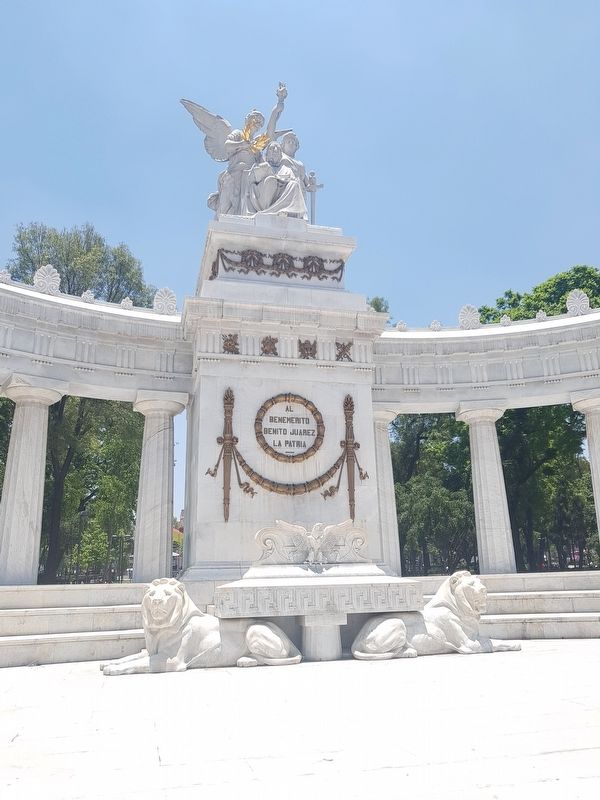 The Juárez Hemicycle Historical Marker