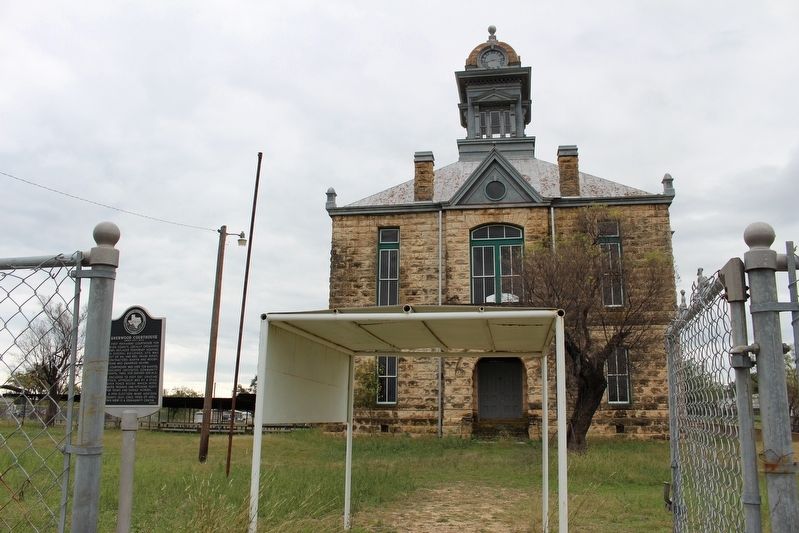 Sherwood Courthouse Historical Marker