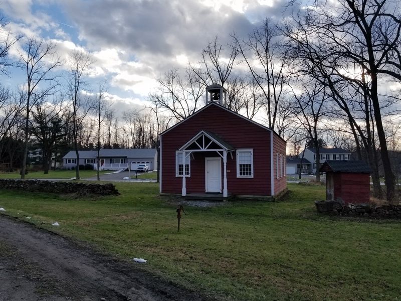 1820 Schoolhouse Historical Marker