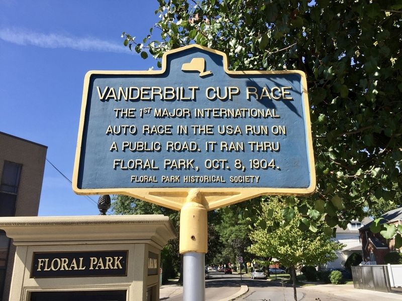 Vanderbilt Cup Race Historical Marker