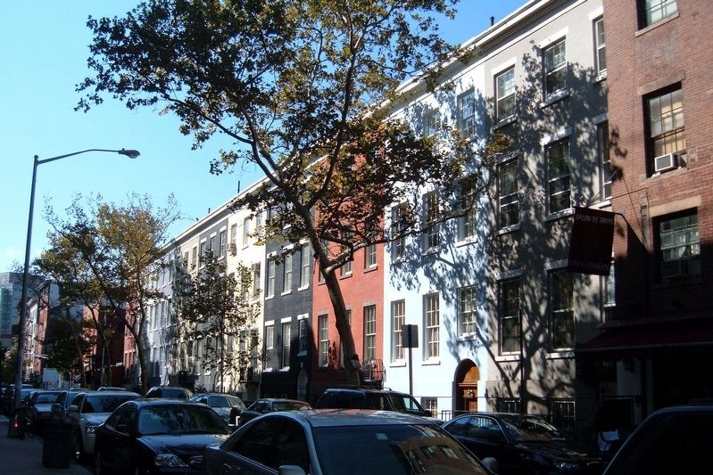 MacDougal-Sullivan Gardens Historic District Historical Marker