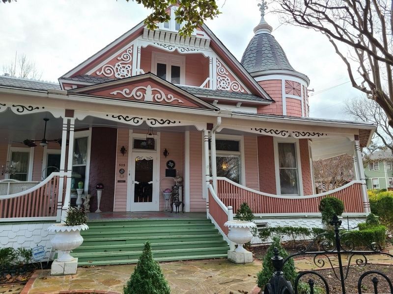 Aron-Harris House Historical Marker
