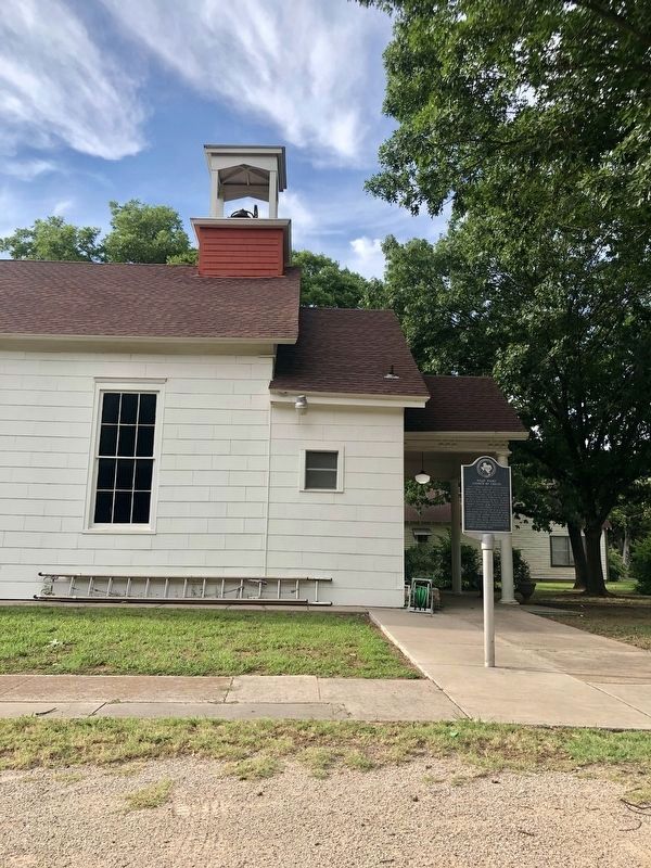 Pilot Point Church of Christ Historical Marker