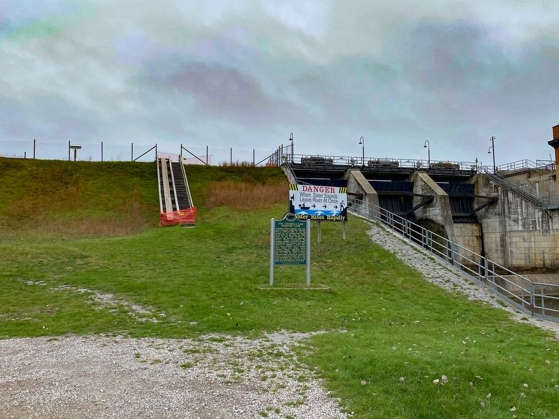 Five Channels Dam Workers Camp / Hydroelectric Power Historical Marker