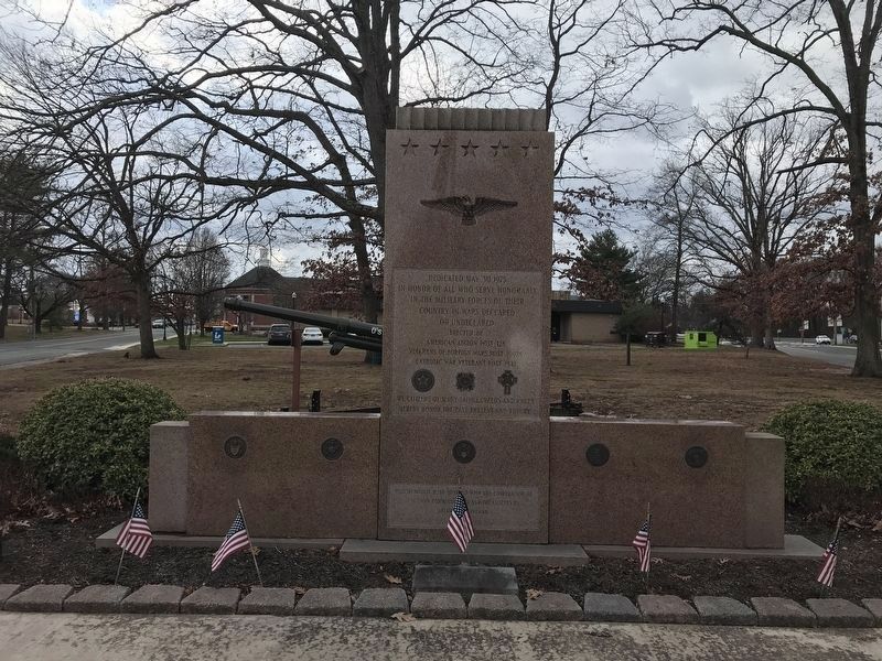Aberdeen Veterans Memorial, a War Memorial
