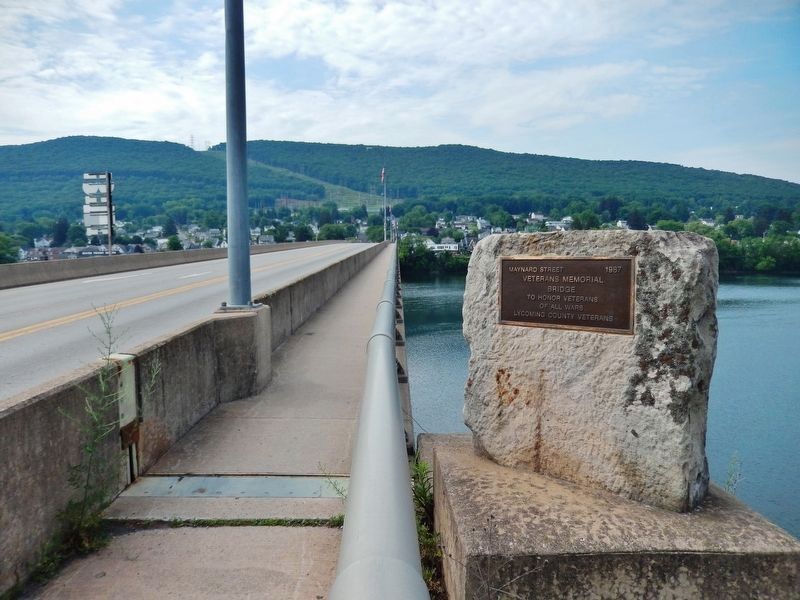 Veterans Memorial Bridge, a War Memorial