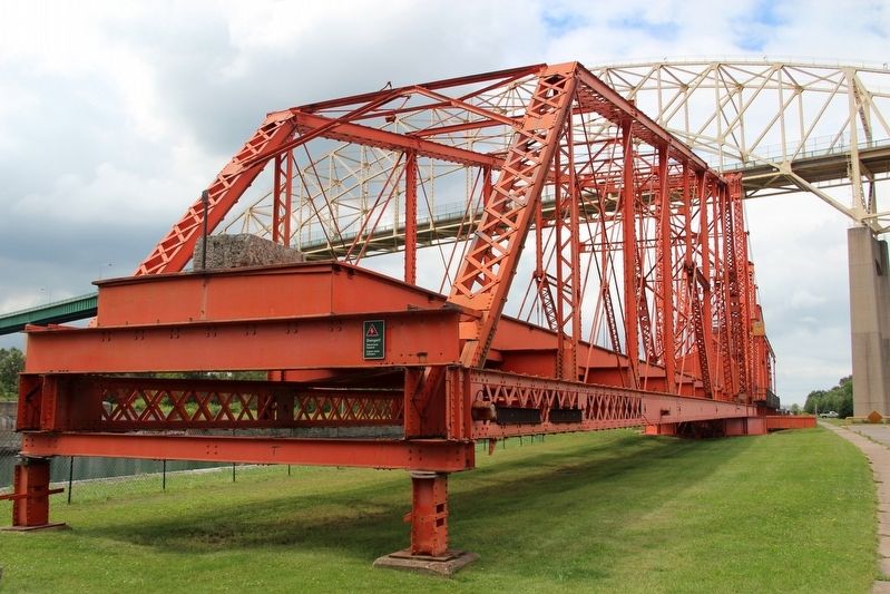 The Last Emergency Swing Dam in the World! / Le dernier barrage ...
