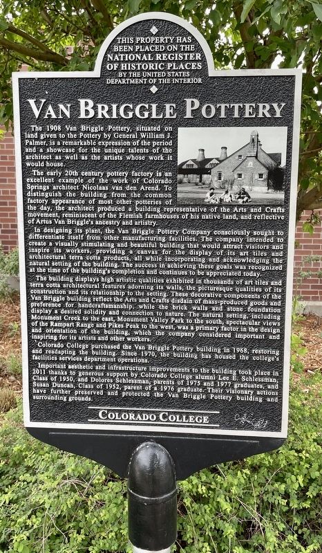 Van Briggle History