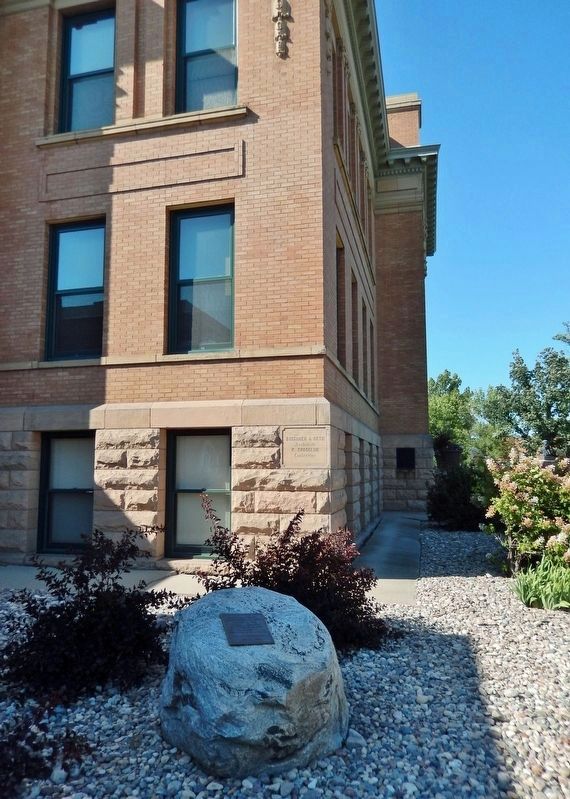 Traill County Courthouse Historical Marker