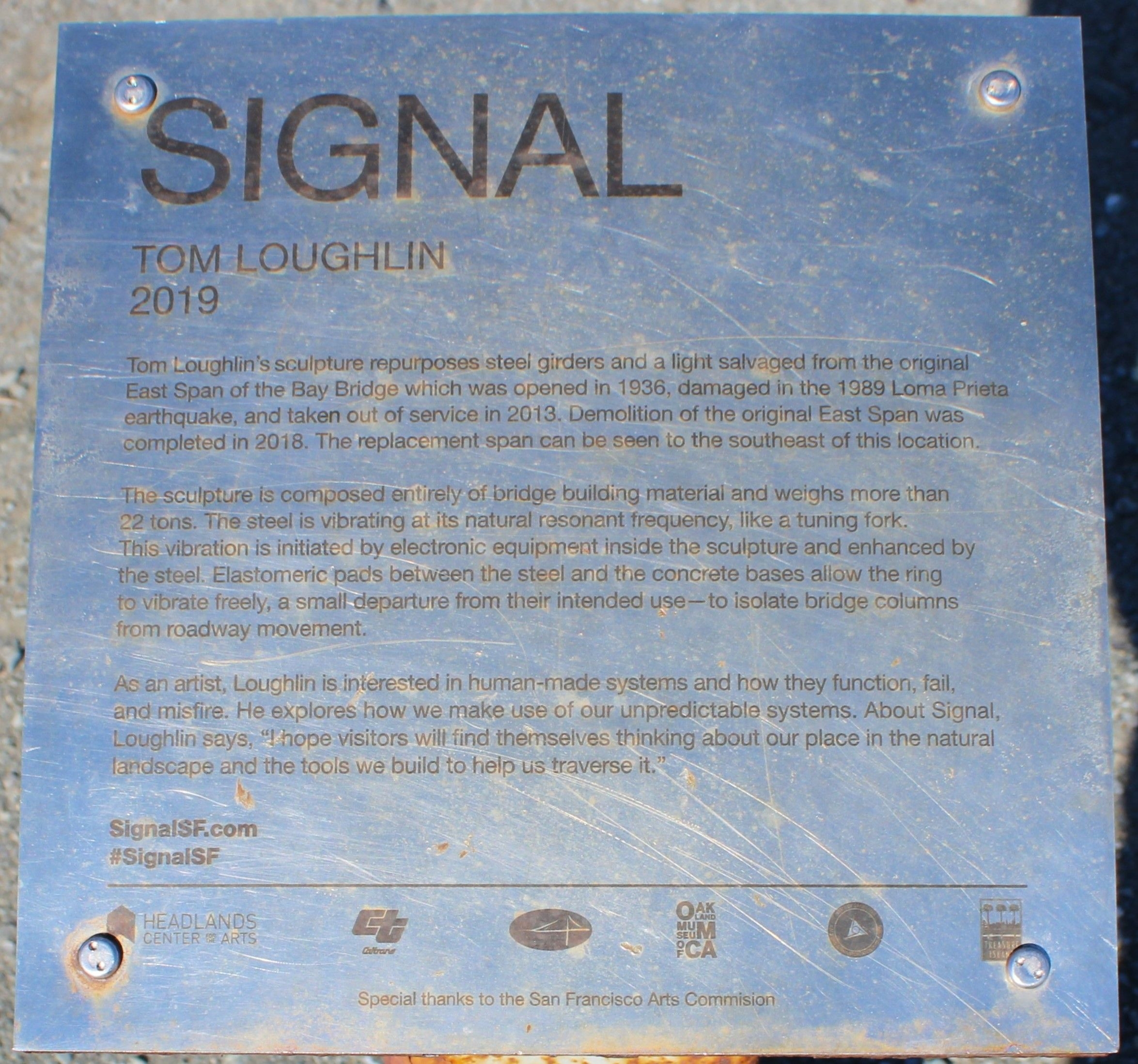 Photo: Signal Marker