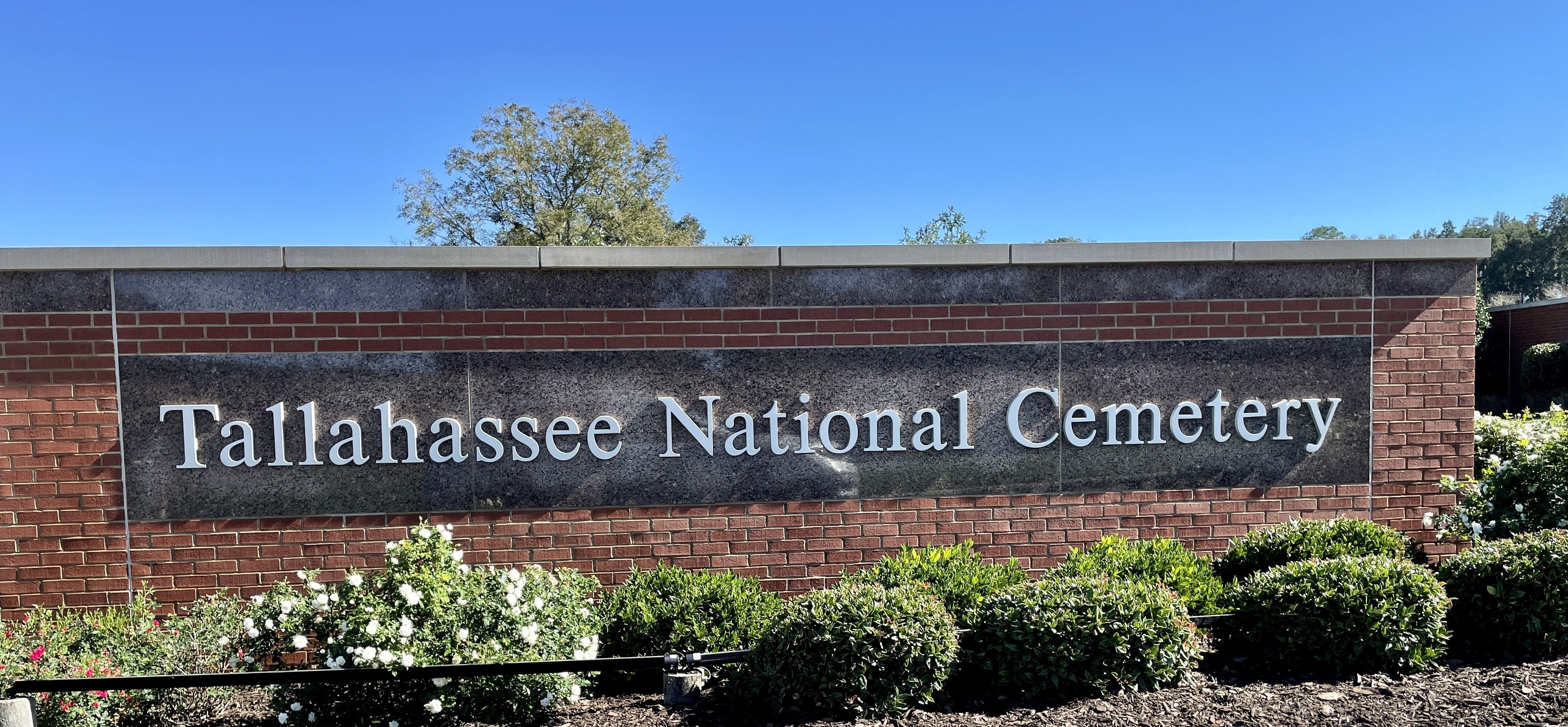 Photo: Tallahassee National Cemetery sign
