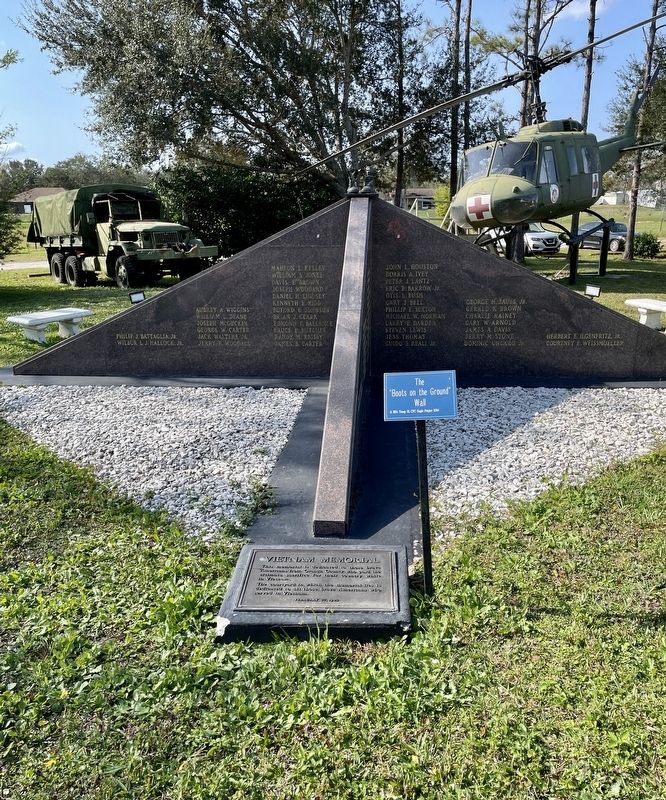 Vietnam Memorial, a War Memorial