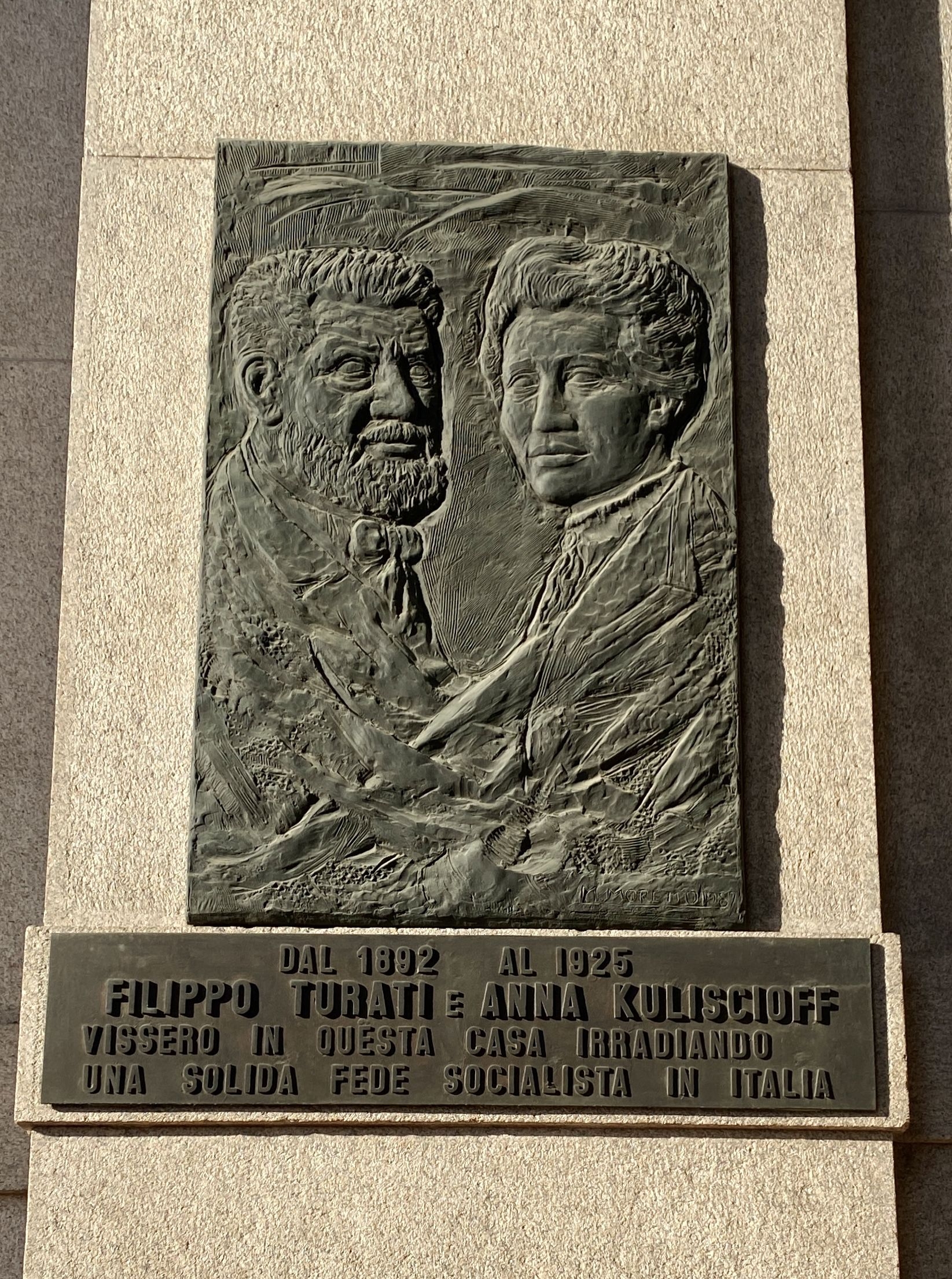 Photo: Filippo Turati and Anna Kuliscioff Marker