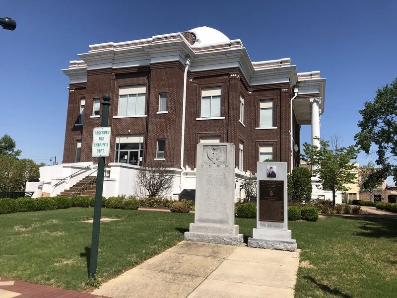 1st Lt. James Alton Gardner, a War Memorial