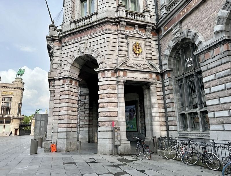 Antwerpen-Centraal / Hauptbahnhof / La Gare Central / Central Station ...