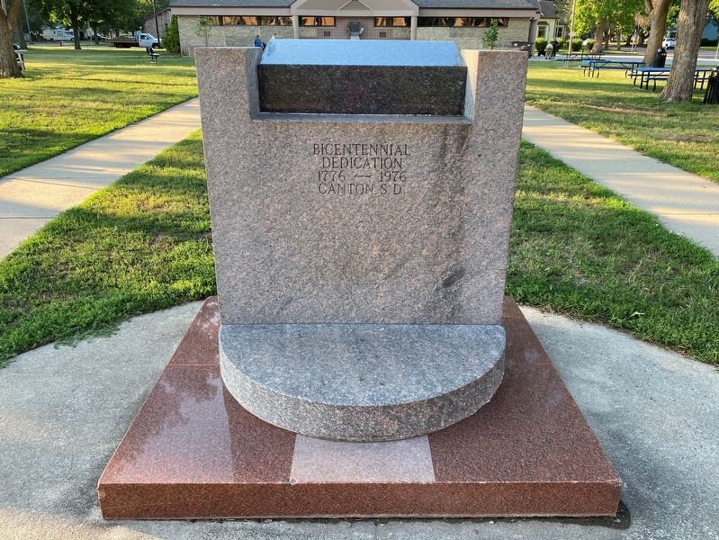 Canton Veterans Memorial, a War Memorial