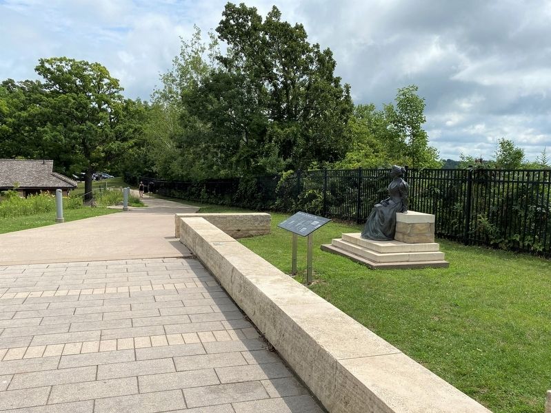 Grandad Bluff: The Making of a Park Historical Marker