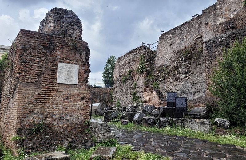 Vico Iugario / Vicus Iugarius Historical Marker