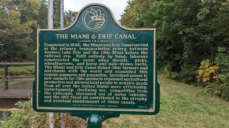 Six Mile Creek Aqueduct / The Miami & Erie Canal Historical Marker