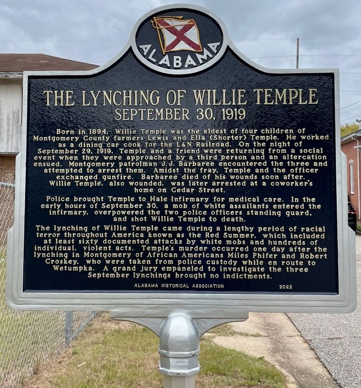 Hale Infirmary / The Lynching of Willie Temple Historical Marker
