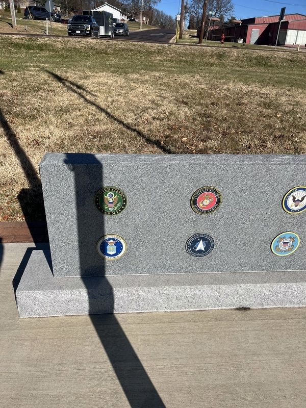 Veterans Memorial, a War Memorial