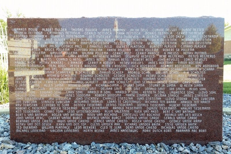 Hull Veterans Memorial, a War Memorial