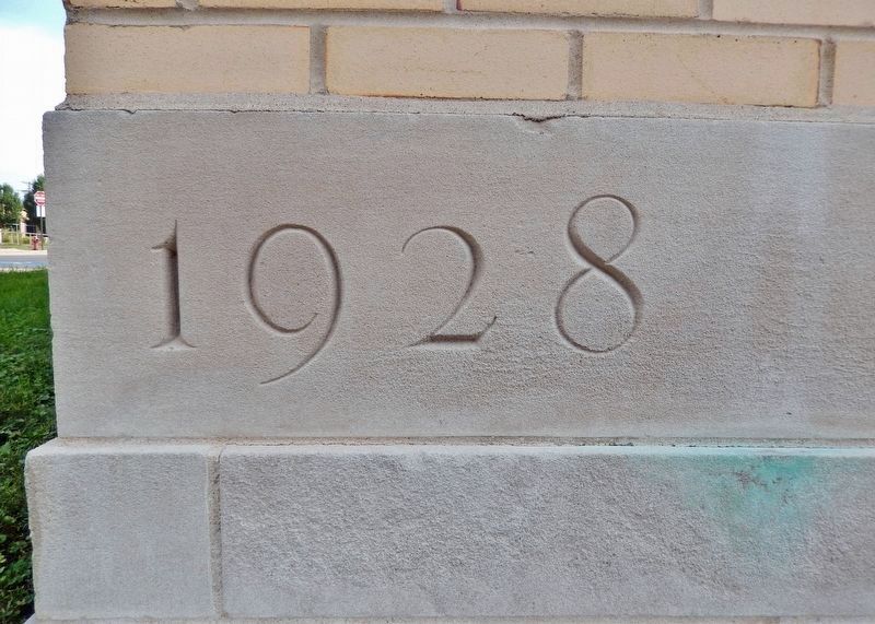 Civic Memorial Building Historical Marker