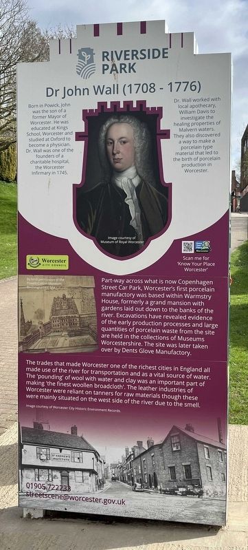 Dr John Wall (1708-1776) / South Quay Historical Marker