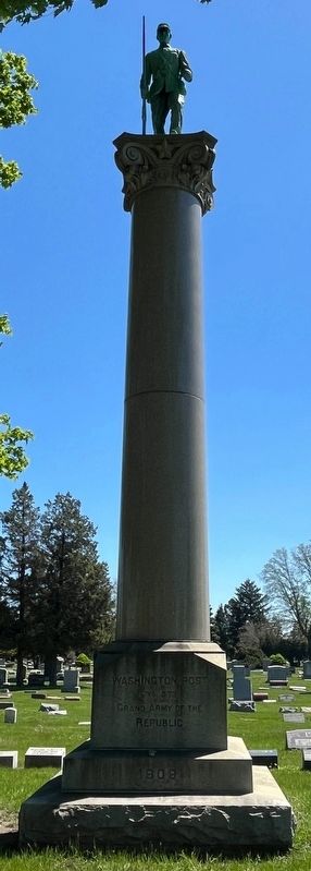 Washington G.A.R. Post No. 573 Memorial, a War Memorial