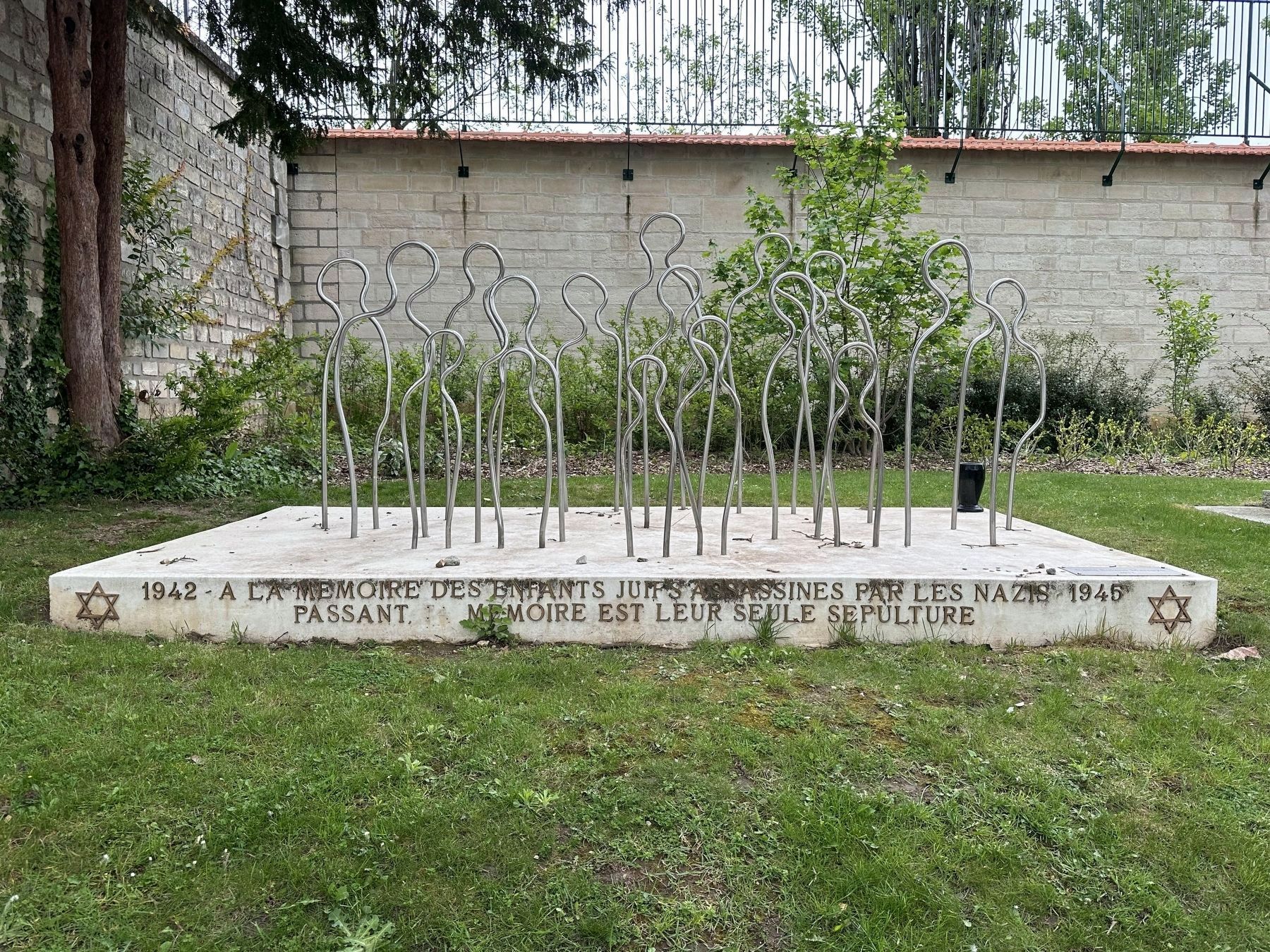 Jewish Children Holocaust Memorial, a War Memorial