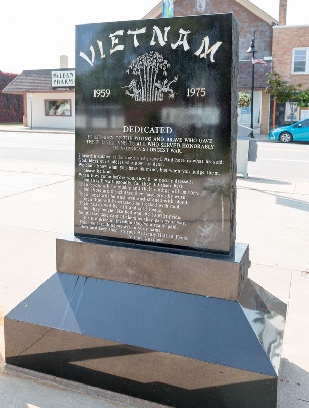 Vietnam War Memorial Monument, a War Memorial