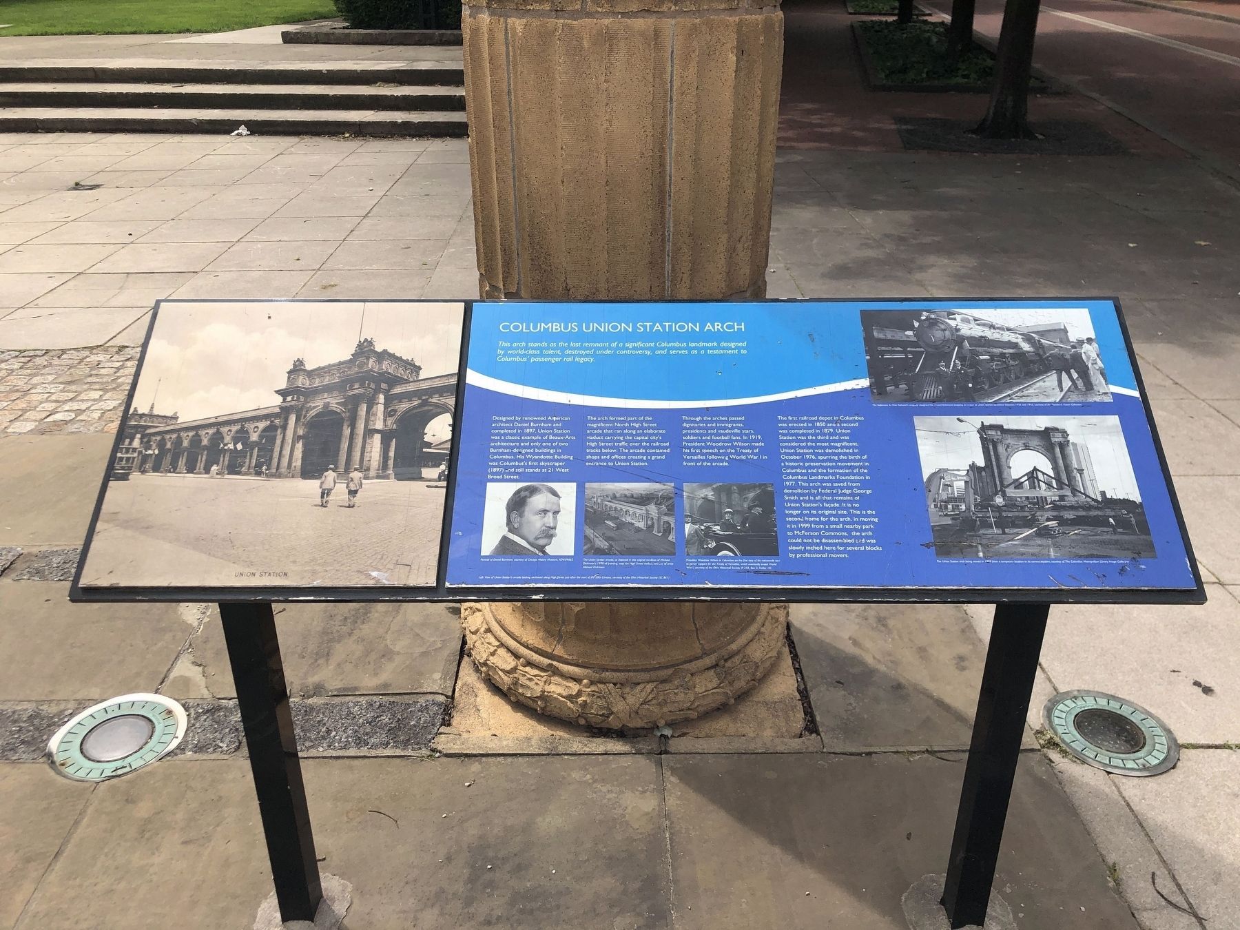 Columbus Union Station Arch Historical Marker