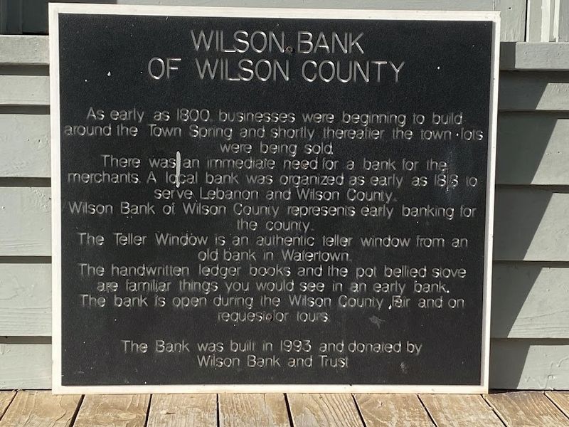 Wilson Bank of Wilson County Historical Marker