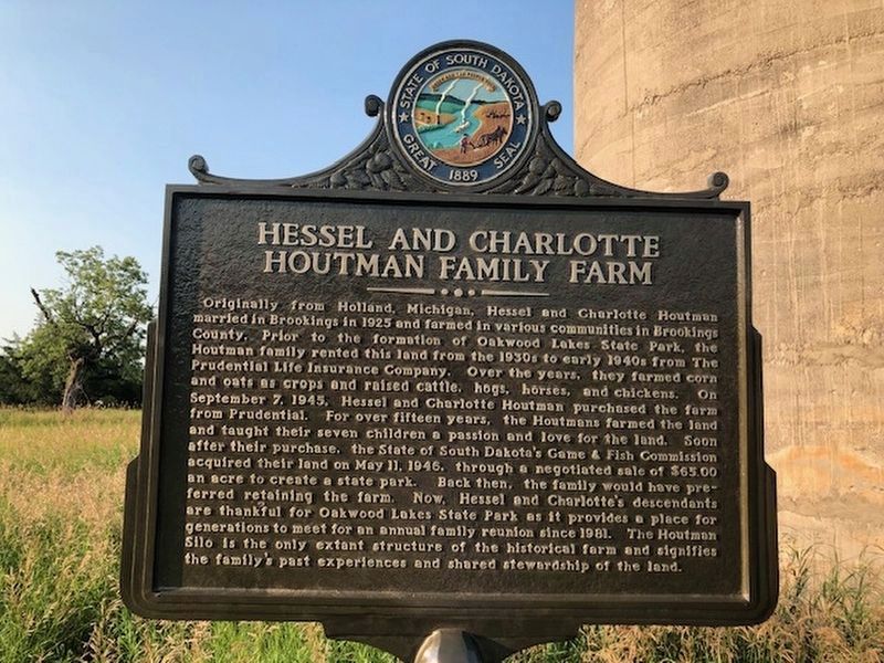 Hessel and Charlotte Houtman Family Farm Historical Marker