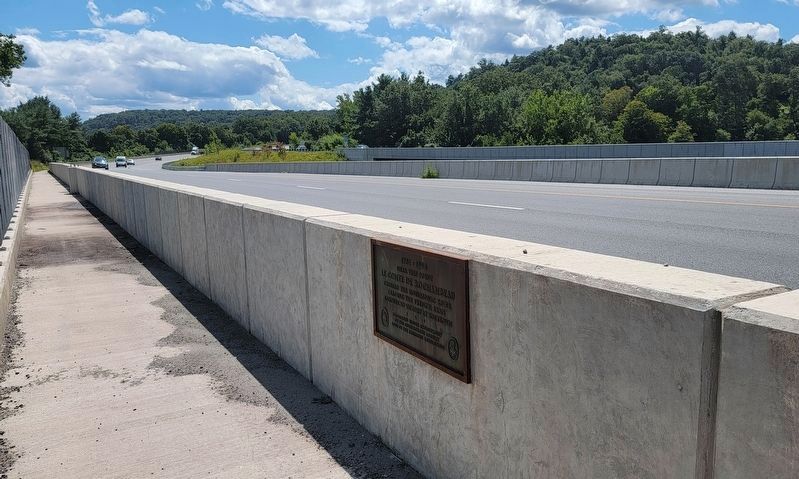 Where Rochambeau Crossed the Housatonic River Historical Marker