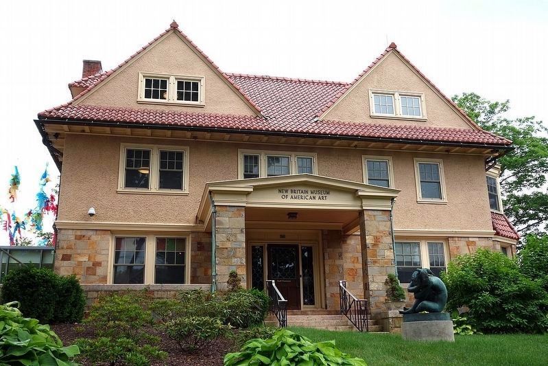 Museum of American Art / The Painter and the Park Maker Historical Marker